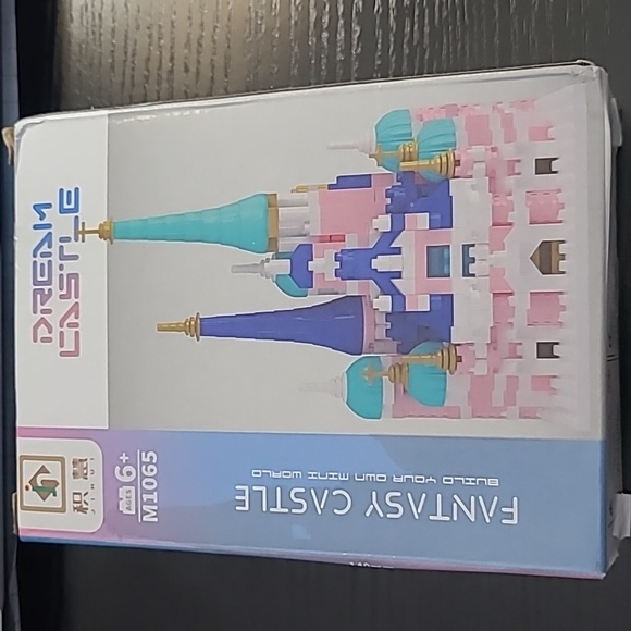 None | Toys | Disneys Cinderella Castle Inspired Building Block Set ...